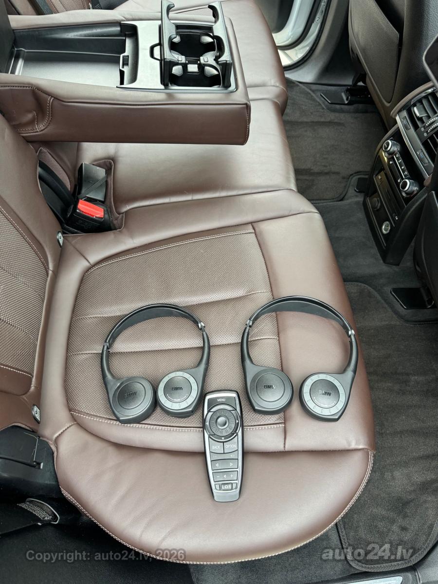 BMW X5 2014 in Tallinn, with an engine capacity of 3.00 L and mileage of 286 thousand km for 36000 €, photo 26 on AUTOMOTO.COM.LV