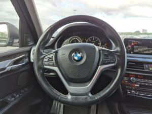 BMW X5 2014 in Kaunas, with an engine capacity of 3.00 L and mileage of 330 thousand km for 10800 €, photo 10 on AUTOMOTO.COM.LV
