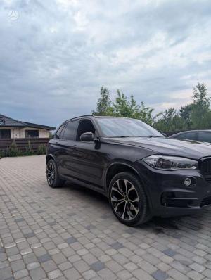 BMW X5 2014 in Klaipeda, with an engine capacity of 2.98 L and mileage of 220 thousand km for 18500 €, photo 4 on AUTOMOTO.COM.LV