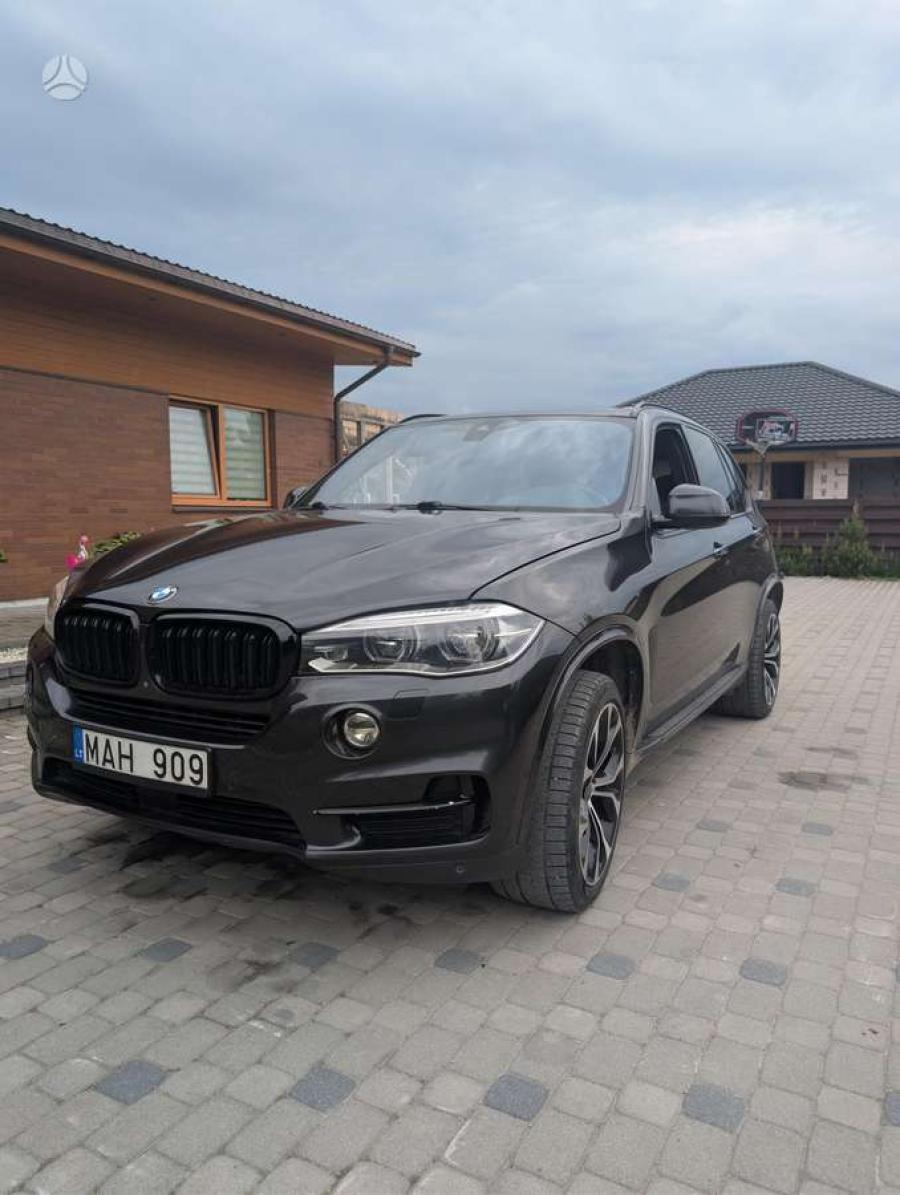 BMW X5 2014 in Klaipeda, with an engine capacity of 2.98 L and mileage of 220 thousand km for 18500 €, photo 5 on AUTOMOTO.COM.LV