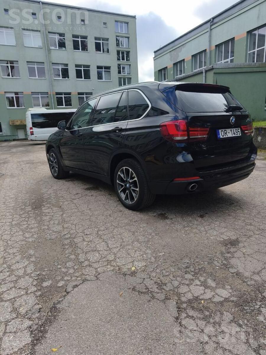 BMW X5 2014 in Jelgava, with an engine capacity of 3.00 L and mileage of 191 thousand km for 15700 €, photo 5 on AUTOMOTO.COM.LV