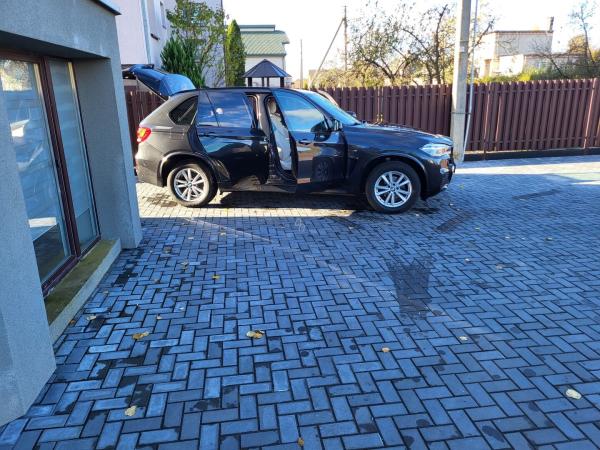 BMW X5 2015 Marijampole, ar dzinēja tilpumu 3.00 L un nobraukumu 174 tūkst. km par 19500 €, foto 7 vietnē AUTOMOTO.COM.LV