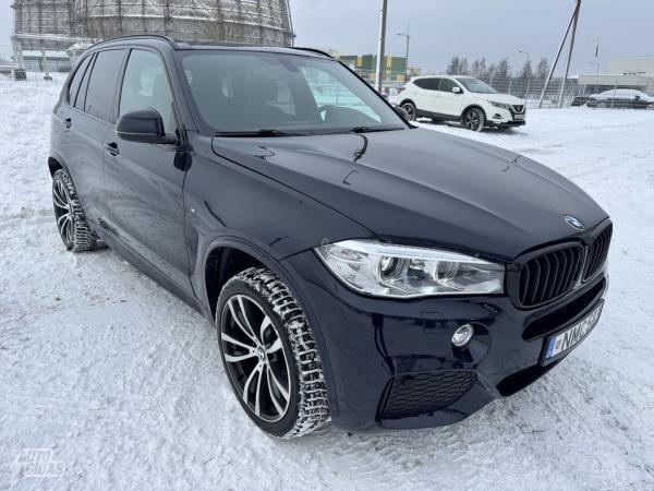 BMW X5 2015 in Vilnius, with an engine capacity of 3.00 L and mileage of 323 thousand km for 16500 €, photo 1 on AUTOMOTO.COM.LV