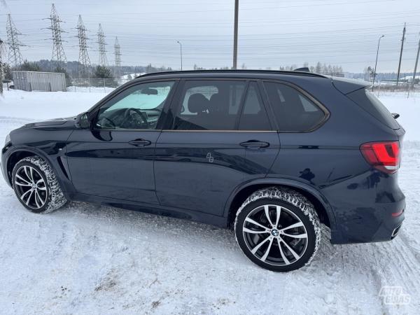 BMW X5 2015 in Vilnius, with an engine capacity of 3.00 L and mileage of 323 thousand km for 16500 €, photo 6 on AUTOMOTO.COM.LV
