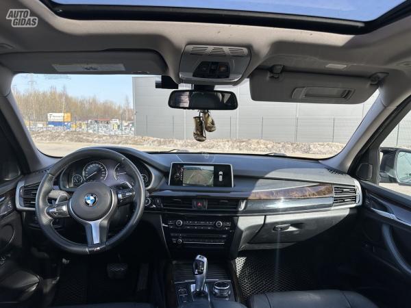 BMW X5 2015 in Kaunas, with an engine capacity of 3.00 L and mileage of 264 thousand km for 20500 €, photo 9 on AUTOMOTO.COM.LV