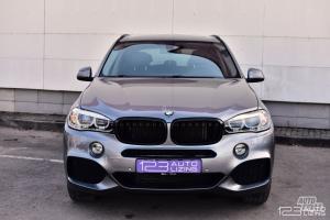 BMW X5 2015 in Kretinga, with an engine capacity of 3.00 L and mileage of 259 thousand km for 15999 €, photo 3 on AUTOMOTO.COM.LV