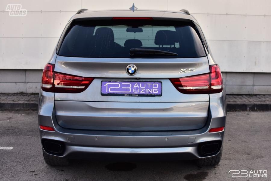 BMW X5 2015 in Kretinga, with an engine capacity of 3.00 L and mileage of 259 thousand km for 15999 €, photo 9 on AUTOMOTO.COM.LV