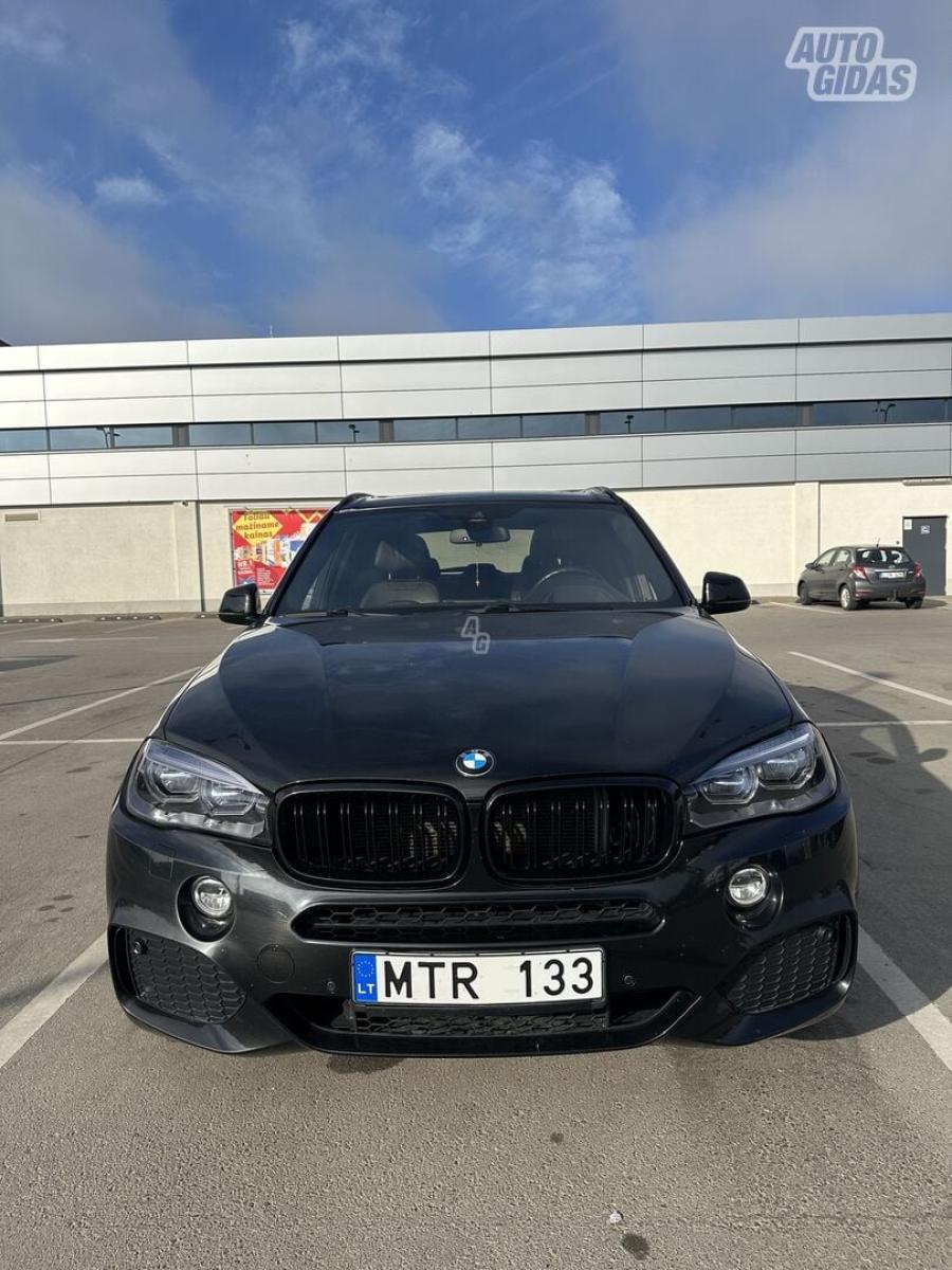 BMW X5 2015 in Kaunas, with an engine capacity of 3.00 L and mileage of 146 thousand km for 20900 €, photo 1 on AUTOMOTO.COM.LV