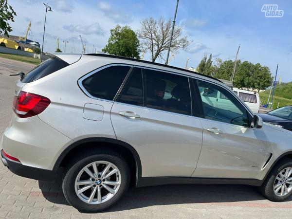 BMW X5 2015 in Vilnius, with an engine capacity of 3.00 L and mileage of 189 thousand km for 15500 €, photo 6 on AUTOMOTO.COM.LV