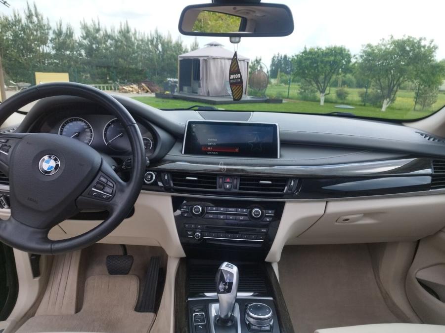 BMW X5 2015 in Kaunas, with an engine capacity of 3.00 L and mileage of 312 thousand km for 16999 €, photo 13 on AUTOMOTO.COM.LV