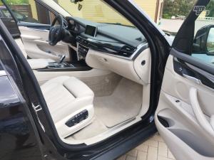 BMW X5 2015 in Kaunas, with an engine capacity of 3.00 L and mileage of 312 thousand km for 16999 €, photo 17 on AUTOMOTO.COM.LV