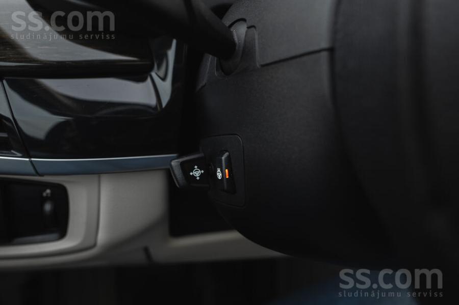 BMW X5 2015 Jelgava, ar dzinēja tilpumu 3.00 L un nobraukumu 258 tūkst. km par 17800 €, foto 19 vietnē AUTOMOTO.COM.LV