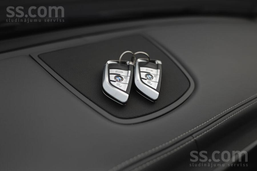 BMW X5 2015 Jelgava, ar dzinēja tilpumu 3.00 L un nobraukumu 258 tūkst. km par 17800 €, foto 21 vietnē AUTOMOTO.COM.LV