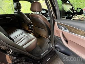 BMW X5 2015 Dobele, ar dzinēja tilpumu 3.00 L un nobraukumu 297 tūkst. km par 19700 €, foto 22 vietnē AUTOMOTO.COM.LV