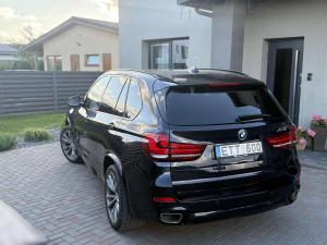 BMW X5 2015 in Kaunas, with an engine capacity of 2.99 L and mileage of 284 thousand km for 19900 €, photo 4 on AUTOMOTO.COM.LV