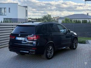 BMW X5 2015 in Kaunas, with an engine capacity of 2.99 L and mileage of 284 thousand km for 19900 €, photo 5 on AUTOMOTO.COM.LV