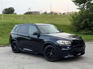 BMW X5 2015 in Vilnius, with an engine capacity of 2.99 L and mileage of 220 thousand km for 20390 €, photo 4 on AUTOMOTO.COM.LV