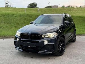 BMW X5 2015 in Vilnius, with an engine capacity of 2.99 L and mileage of 220 thousand km for 20390 €, photo 5 on AUTOMOTO.COM.LV