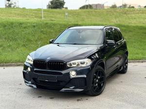 BMW X5 2015 in Vilnius, with an engine capacity of 2.99 L and mileage of 220 thousand km for 20390 €, photo 11 on AUTOMOTO.COM.LV
