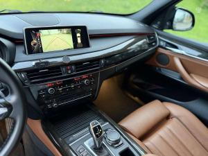 BMW X5 2015 in Vilnius, with an engine capacity of 2.99 L and mileage of 220 thousand km for 20390 €, photo 21 on AUTOMOTO.COM.LV