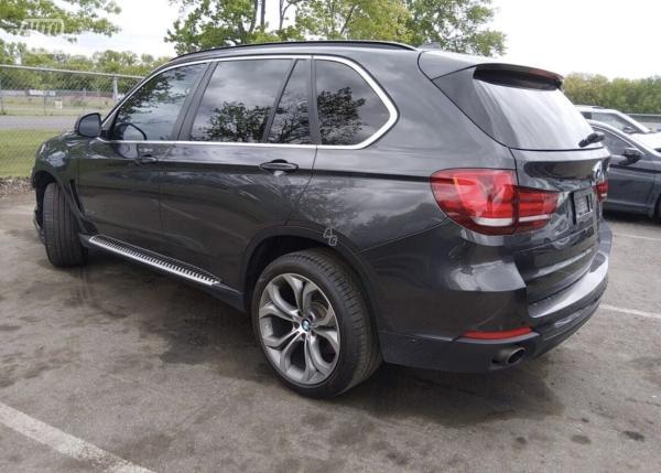 BMW X5 2015 Marijampole, ar dzinēja tilpumu 3.00 L un nobraukumu 147 tūkst. km par 10000 €, foto 3 vietnē AUTOMOTO.COM.LV