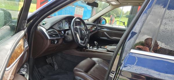 BMW X5 2015 in Vilnius, with an engine capacity of 3.00 L and mileage of 155 thousand km for 16500 €, photo 8 on AUTOMOTO.COM.LV