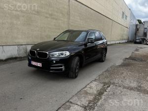 BMW X5 2015 Rīga, ar dzinēja tilpumu 3.00 L un nobraukumu 207 tūkst. km par 17500 €, foto  vietnē AUTOMOTO.COM.LV