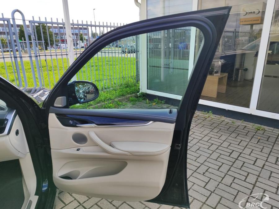 BMW X5 2015 in Klaipeda, with an engine capacity of 2.99 L and mileage of 230 thousand km for 25200 €, photo 4 on AUTOMOTO.COM.LV