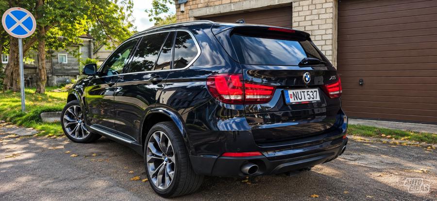 BMW X5 2015 Ignalina, ar dzinēja tilpumu 3.00 L un nobraukumu 156 tūkst. km par 17850 €, foto 25 vietnē AUTOMOTO.COM.LV