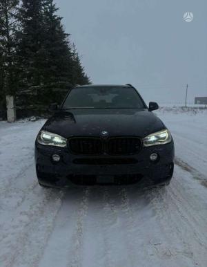 BMW X5 2016 in Kaunas, with an engine capacity of 4.40 L and mileage of 195 thousand km for 13500 €, photo  on AUTOMOTO.COM.LV