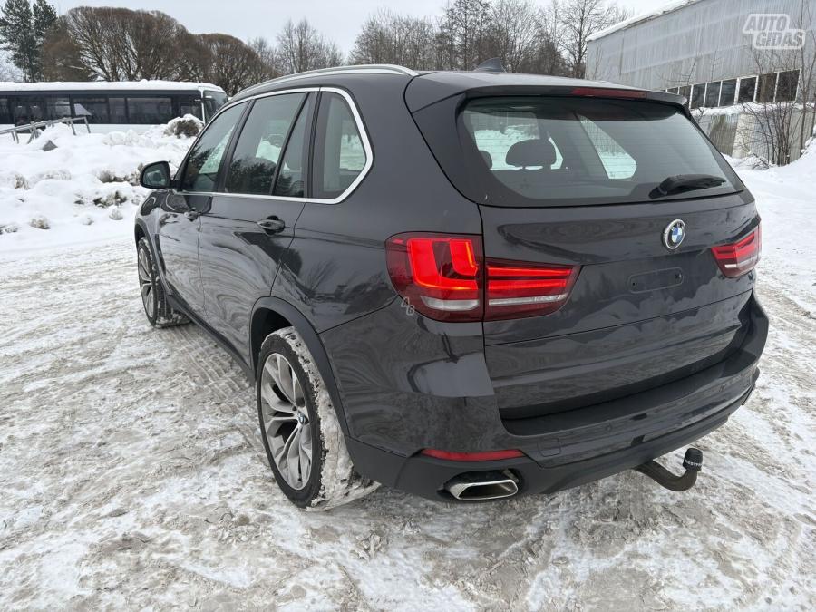 BMW X5 2016 in Klaipeda, with an engine capacity of 3.00 L and mileage of 257 thousand km for 15900 €, photo 7 on AUTOMOTO.COM.LV