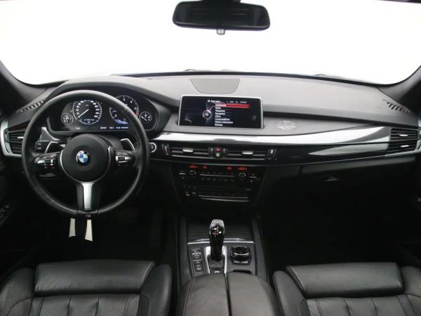 BMW X5 2016 in Vilnius, with an engine capacity of 3.00 L and mileage of 256 thousand km for 22499 €, photo 2 on AUTOMOTO.COM.LV