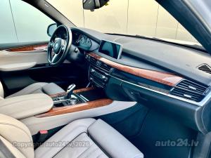 BMW X5 2016 Tallina, ar dzinēja tilpumu 3.00 L un nobraukumu 236 tūkst. km par 24999 €, foto 14 vietnē AUTOMOTO.COM.LV