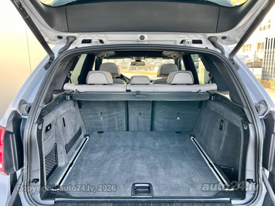 BMW X5 2016 Tallina, ar dzinēja tilpumu 3.00 L un nobraukumu 236 tūkst. km par 24999 €, foto 26 vietnē AUTOMOTO.COM.LV