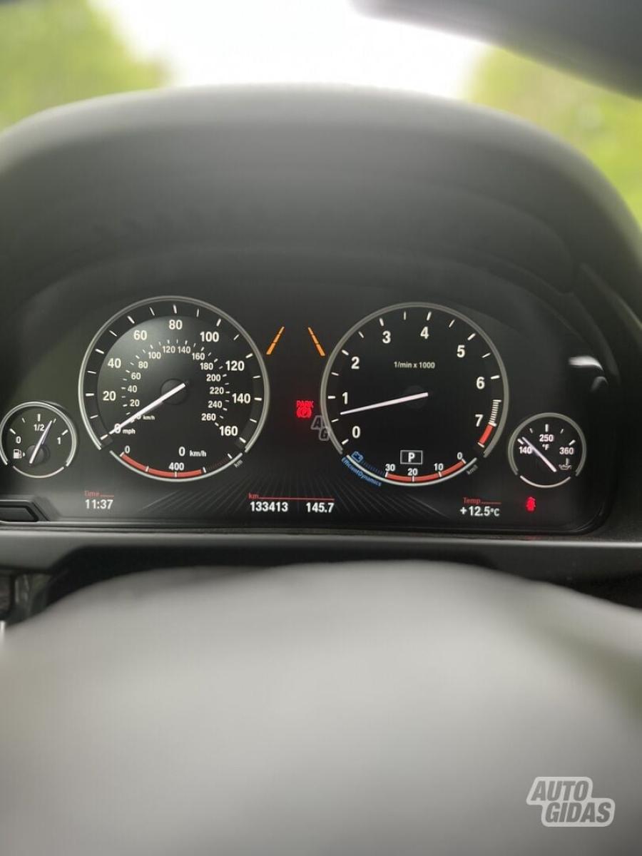 BMW X5 2016 in Kaunas, with an engine capacity of 3.00 L and mileage of 135 thousand km for 23500 €, photo 18 on AUTOMOTO.COM.LV