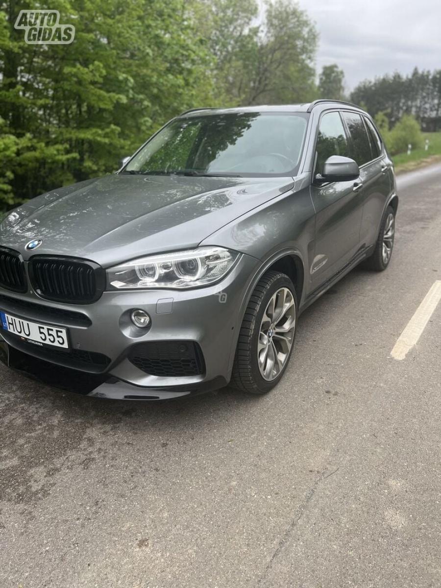 BMW X5 2016 in Kaunas, with an engine capacity of 3.00 L and mileage of 135 thousand km for 23500 €, photo 25 on AUTOMOTO.COM.LV