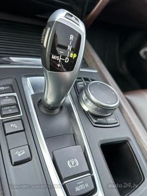 BMW X5 2016 Tallina, ar dzinēja tilpumu 3.00 L un nobraukumu 245 tūkst. km par 28500 €, foto 14 vietnē AUTOMOTO.COM.LV