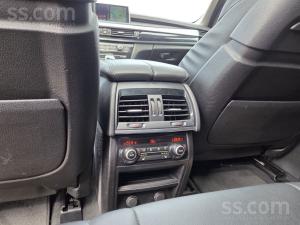 BMW X5 2016 in Kuldiga, with an engine capacity of 3.00 L and mileage of 222 thousand km for 19990 €, photo 10 on AUTOMOTO.COM.LV