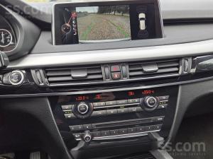 BMW X5 2016 in Kuldiga, with an engine capacity of 3.00 L and mileage of 222 thousand km for 19990 €, photo 19 on AUTOMOTO.COM.LV