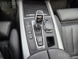 BMW X5 2016 in Kuldiga, with an engine capacity of 3.00 L and mileage of 222 thousand km for 19990 €, photo 20 on AUTOMOTO.COM.LV
