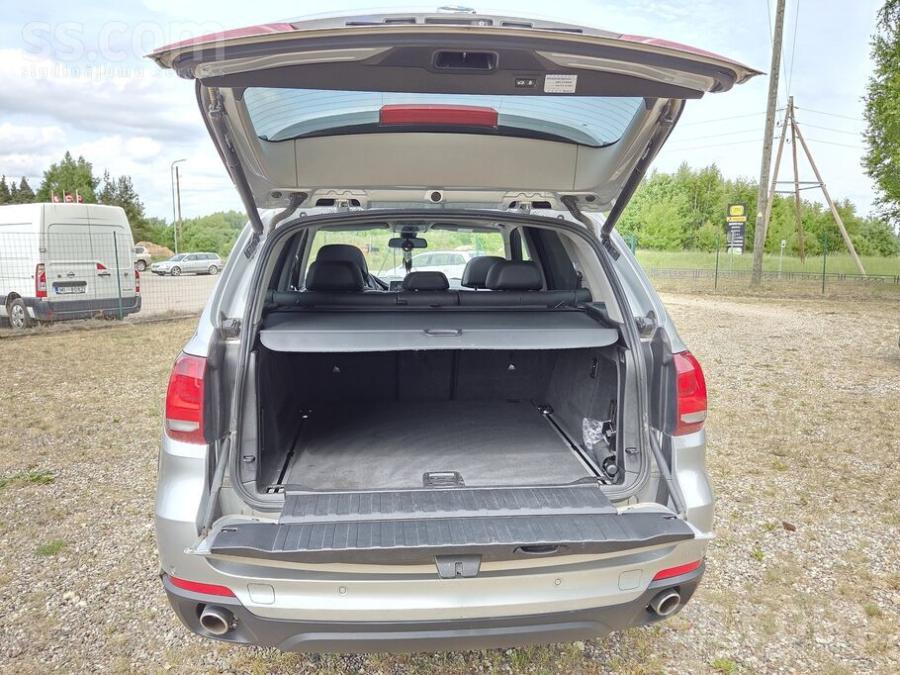 BMW X5 2016 in Kuldiga, with an engine capacity of 3.00 L and mileage of 222 thousand km for 19990 €, photo 29 on AUTOMOTO.COM.LV