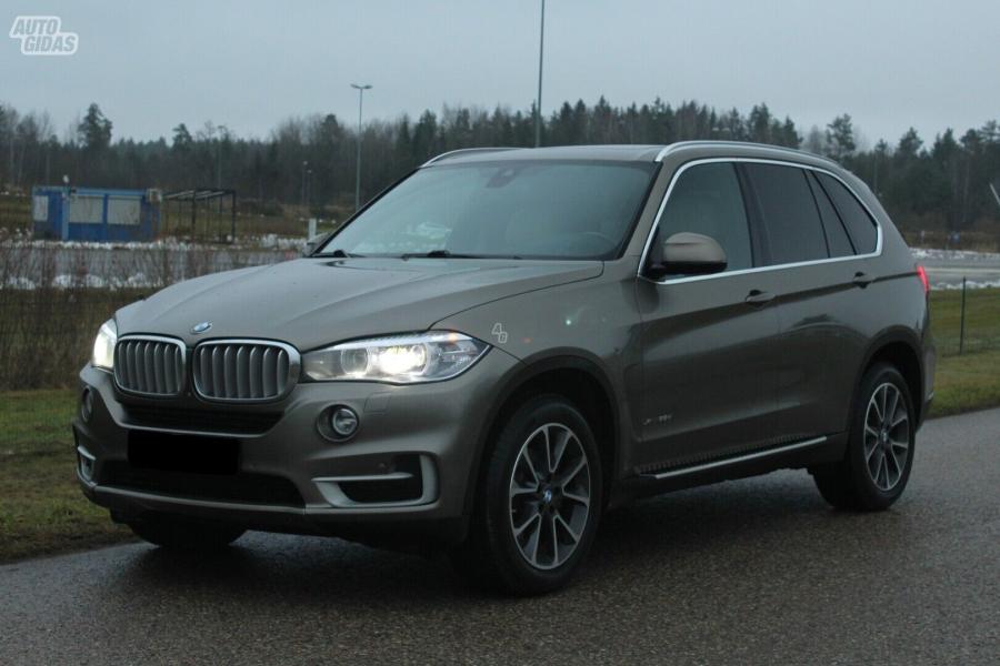 BMW X5 2017 in Avizieniai, with an engine capacity of 3.00 L and mileage of 123 thousand km for 26400 €, photo 2 on AUTOMOTO.COM.LV
