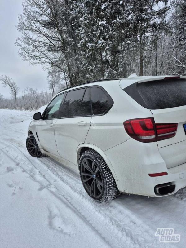 BMW X5 2017 in Kaunas, with an engine capacity of 3.50 L and mileage of 200 thousand km for 19000 €, photo 9 on AUTOMOTO.COM.LV