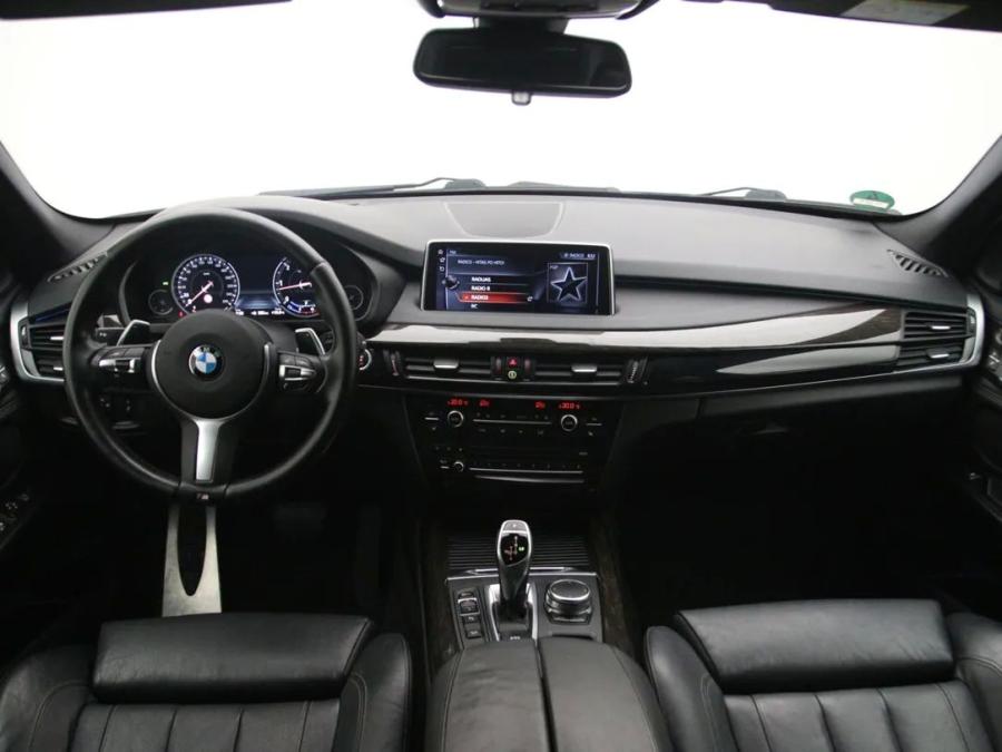 BMW X5 2017 in Vilnius, with an engine capacity of 3.00 L and mileage of 159 thousand km for 26699 €, photo 3 on AUTOMOTO.COM.LV