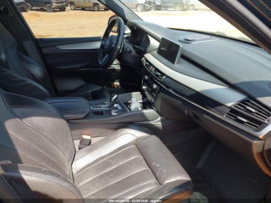 BMW X5 2017 in Klaipeda, with an engine capacity of 0.00 L and mileage of 0 thousand km for 11000 €, photo 6 on AUTOMOTO.COM.LV