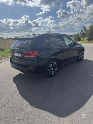 BMW X5 2017 in Kaunas, with an engine capacity of 2.99 L and mileage of 330 thousand km for 21000 €, photo 3 on AUTOMOTO.COM.LV