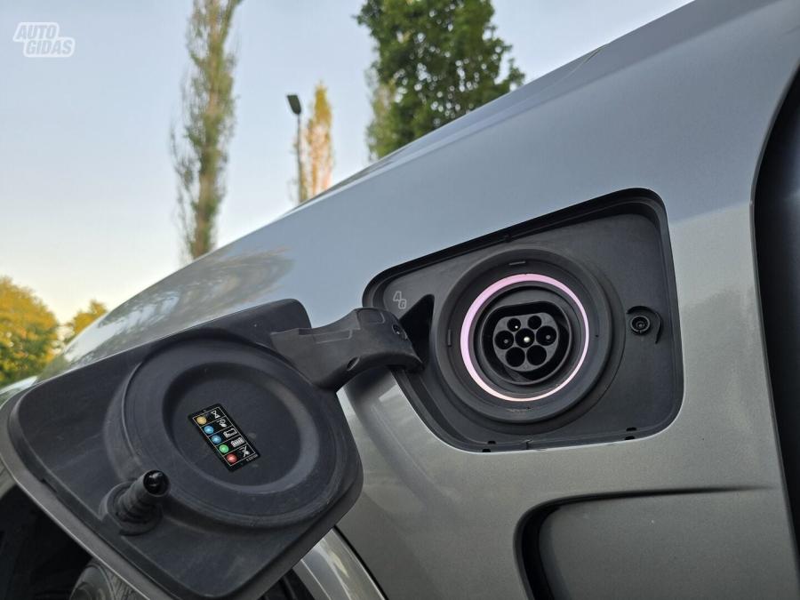 BMW X5 2017 in Radviliskis, with an engine capacity of 2.00 L and mileage of 177 thousand km for 18500 €, photo 36 on AUTOMOTO.COM.LV