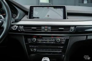 BMW X5 2017 in Kaunas, with an engine capacity of 3.00 L and mileage of 240 thousand km for 26450 €, photo 24 on AUTOMOTO.COM.LV