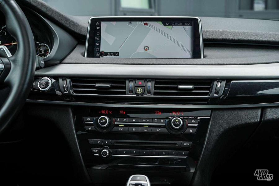 BMW X5 2017 in Kaunas, with an engine capacity of 3.00 L and mileage of 240 thousand km for 26450 €, photo 24 on AUTOMOTO.COM.LV