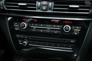 BMW X5 2017 in Kaunas, with an engine capacity of 3.00 L and mileage of 240 thousand km for 26450 €, photo 25 on AUTOMOTO.COM.LV